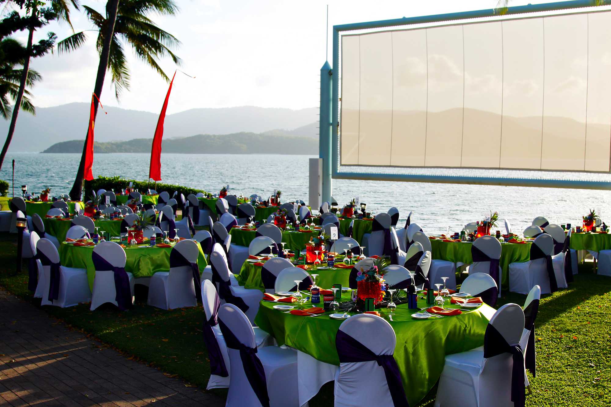 Daydream Island outdoor cinema_02 - Edison Consultants